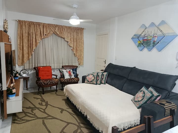 Apto 2 Quartos E 2 Wc Confortável 300 M Do Mar - Itapema