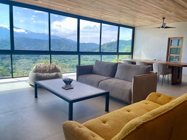 Casa Blanca Home With View - Costa Rica