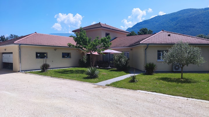Appartement Entier Dans Maison D'hôtes
Independant - Pont-en-Royans