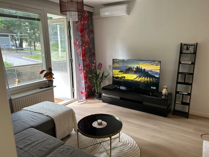Rauhaisa Parvekekaksio Saunalla – Helppo Kulku - Kuopio
