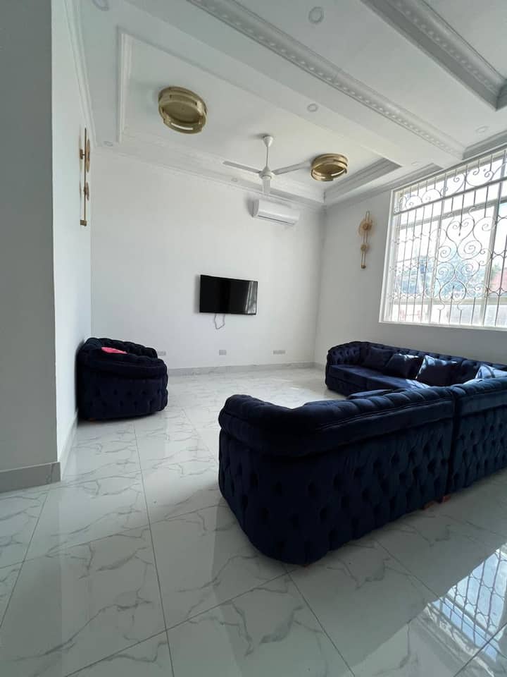 Newly Built Contemporary House - Sansibar