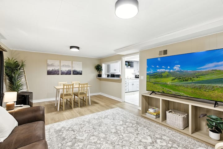 Cozy Maple Lake Hideaway - Buffalo, MN