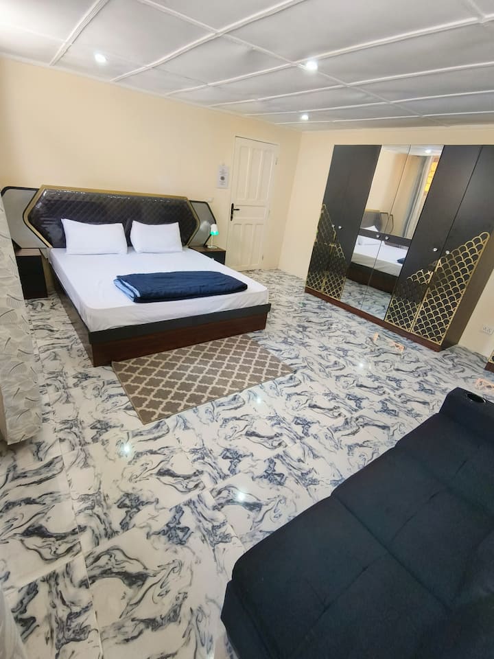 Belda’s Stay-cozy 1br Apt | Wi-fi, Ac & Kitchen - Liberia