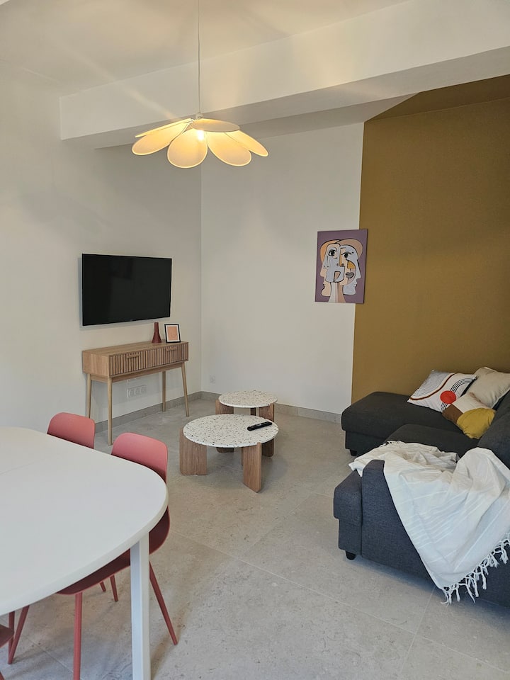 Maison Lumineuse Et Calme - Département Aude