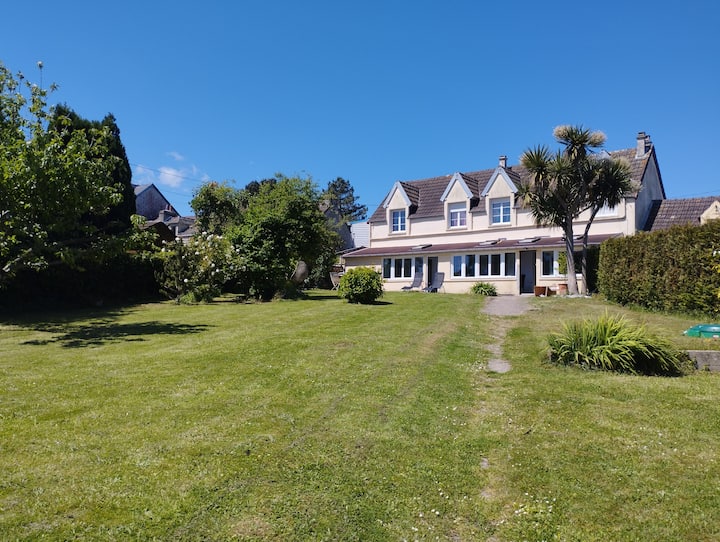 Chambre 2pers, Sdb Privative, Table, Micro-ondes - Cherbourg-Octeville