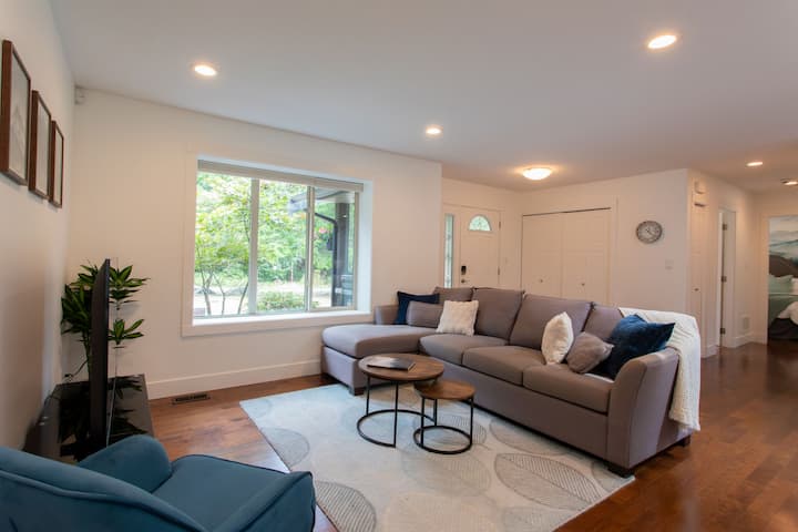 Mountainside Guesthouse - Nanaimo