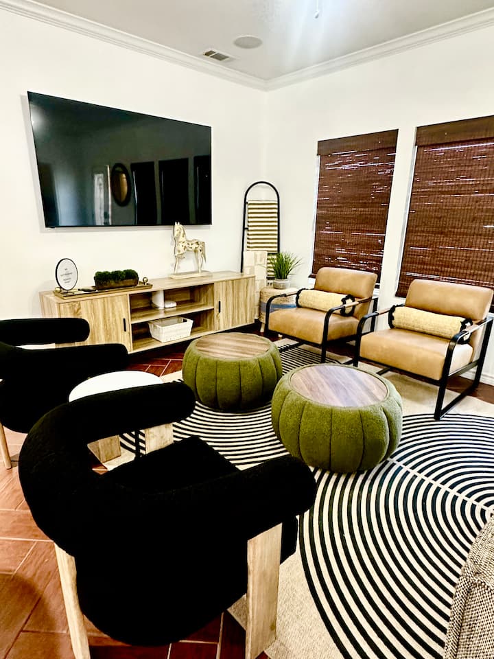 Stylish Corporate, Wifi, Garage Convenient To 191 - オデッサ, TX