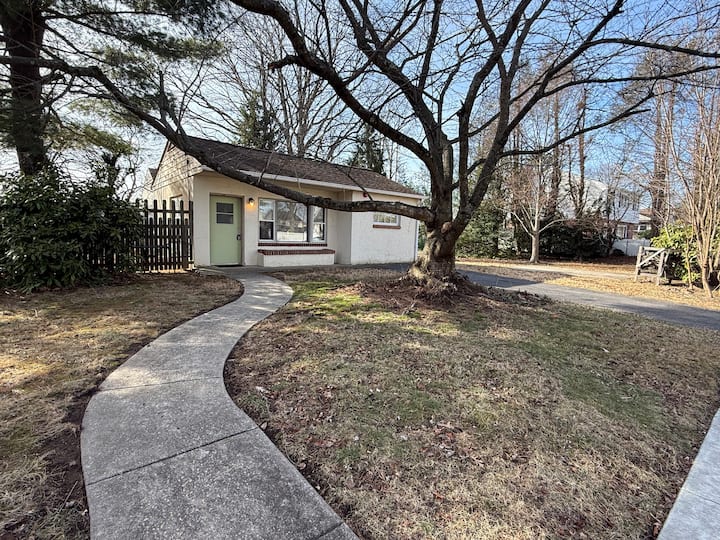 Cozy 1br In The Suburbs Of Philadelphia - Ardmore, PA