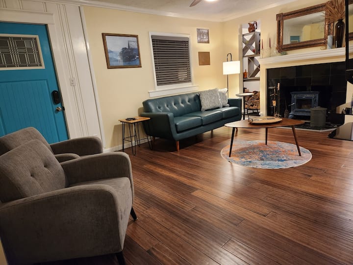 Beautiful Cape Near Annapolis - Maryland