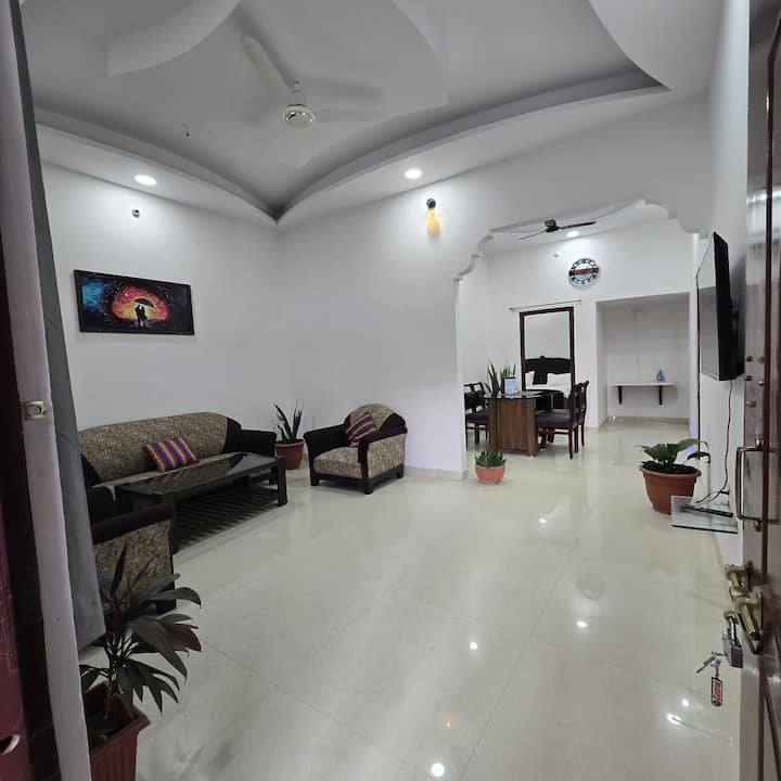 Satyabhama Homestay-2bhk-n1 - Jabalpur