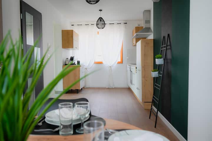 Logement Moderne 80m² – 6 Personnes - Forbach