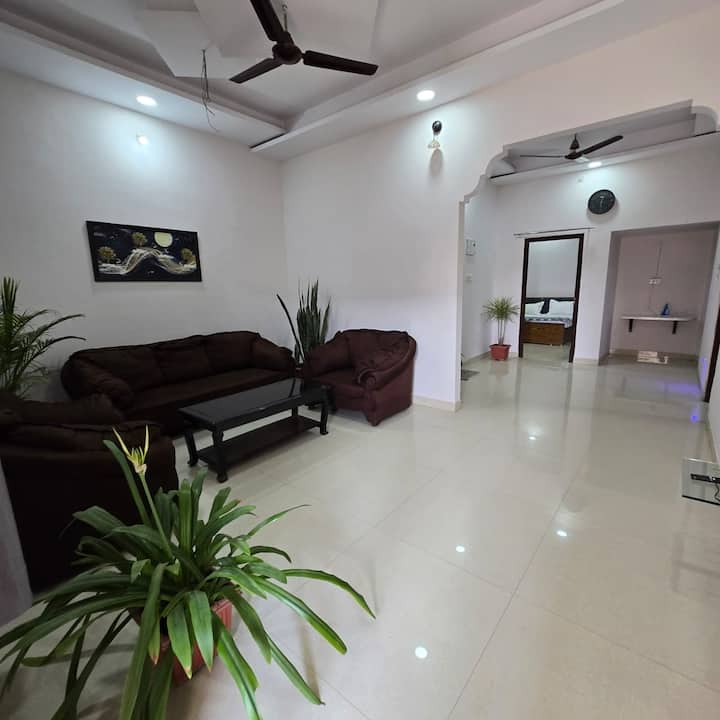 Satyabhama Homestay-2bhk-n2 - Jabalpur