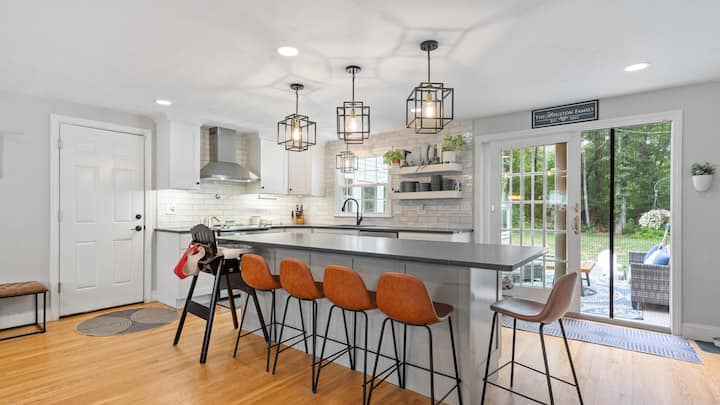 World Cup - 5 Minutes F/ Stadium - Norfolk, MA