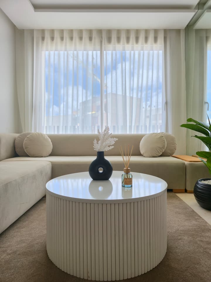 Brand New Studio | Free Parking & Wifi (200mbps) - Casablanca