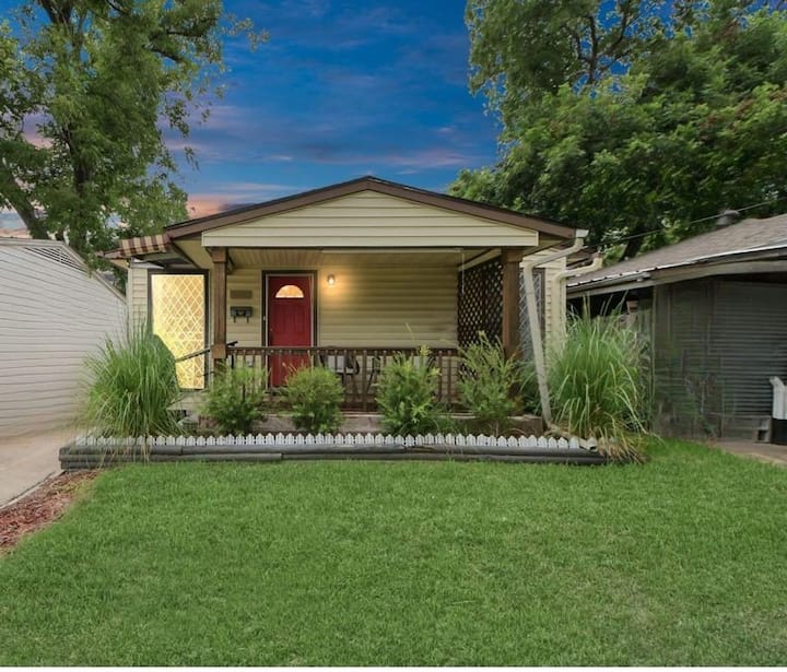 Texas Tempo Haus - Houston, TX