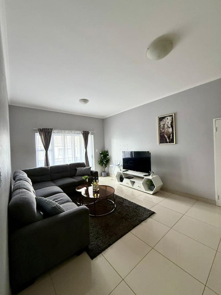 Your Cozy Home Away From Home - Midrand