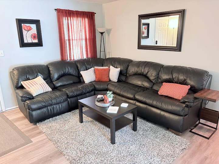 Cheryl Drive Cottage Near Yorktown/ Muncie - Muncie, IN