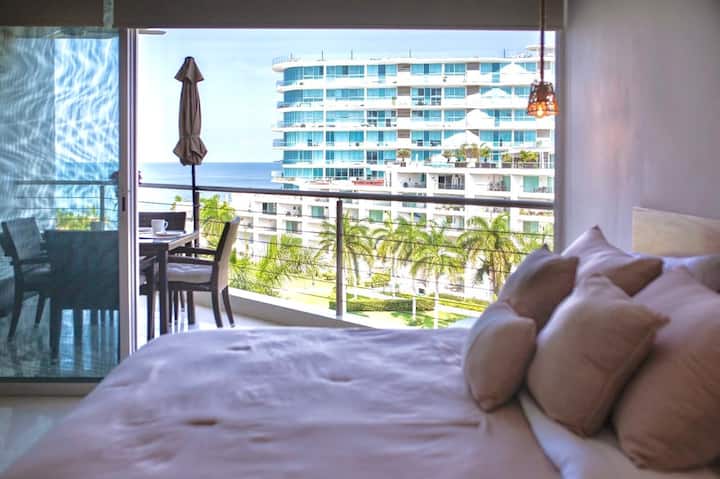 Vista Al Mar- Estudio Frente Playa Nuevo Vallarta - Mezcales