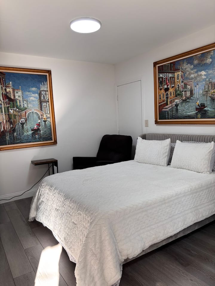 Charme Studio - Concord