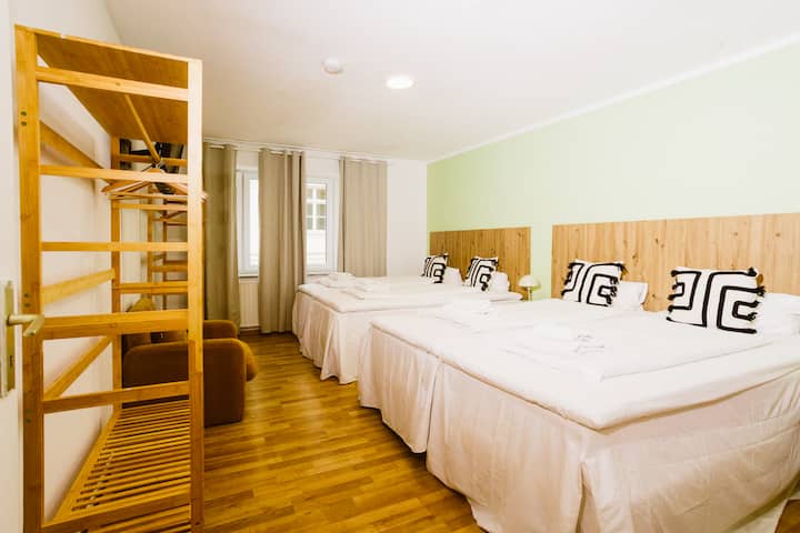 The Rest Nest Stadtpark Apartment By Stay Awesome - Kassel