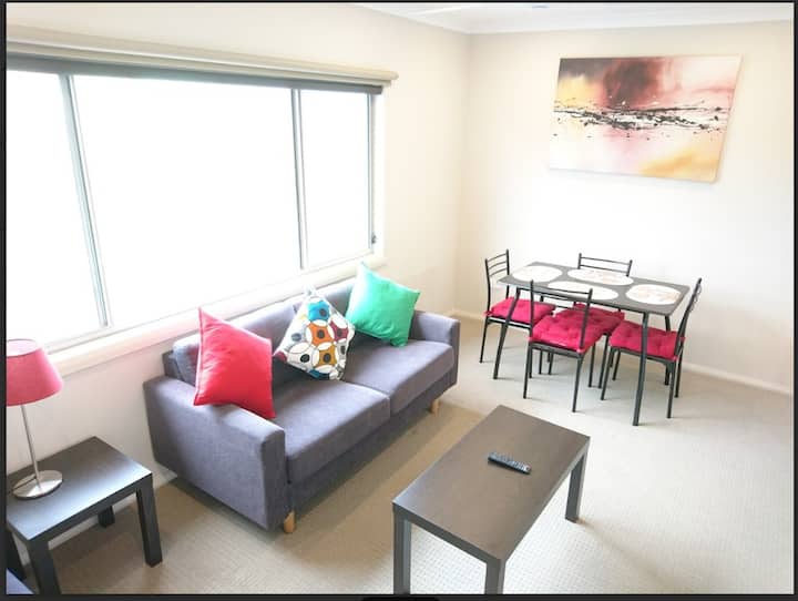 2 Bedroom Unit - Share 4 - レイクス・エントランス
