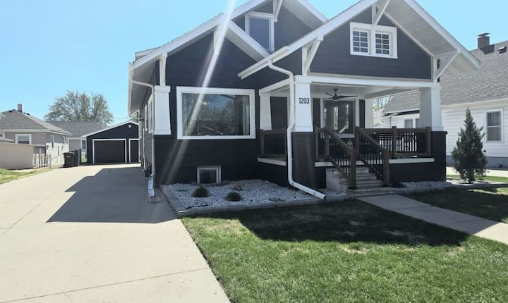 A Cute & Cozy Little Apartment ! - Norfolk, NE