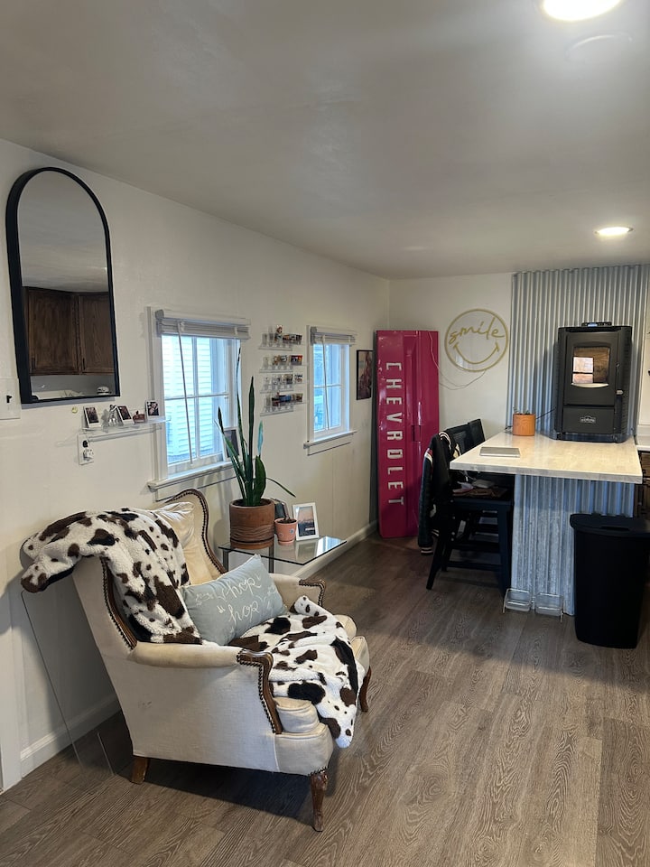 Studio Style Guest House - Casper, WY