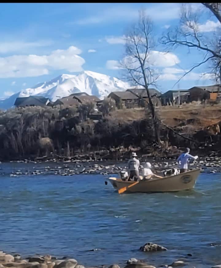 The Blue Heron At The Riverfront - Carbondale, CO
