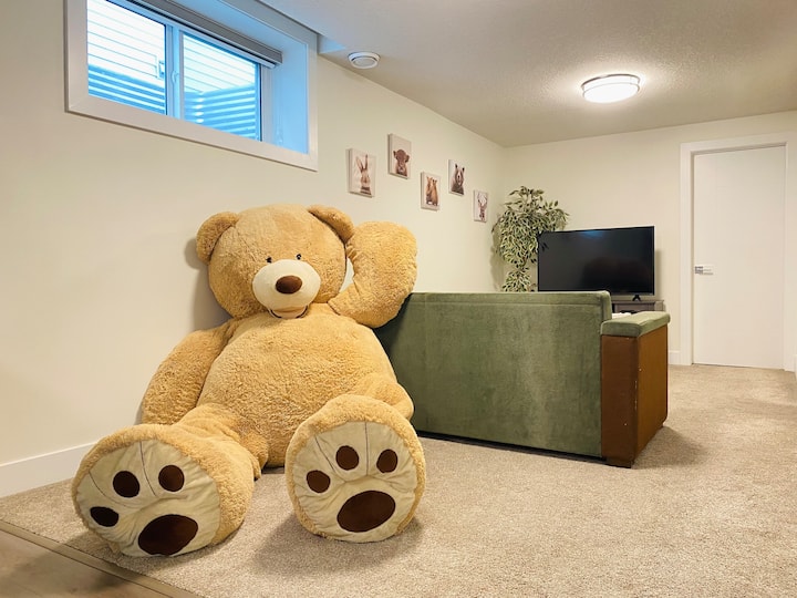 *Budget*central Location*cozy Guest Suite*sleep 4 - Edmonton
