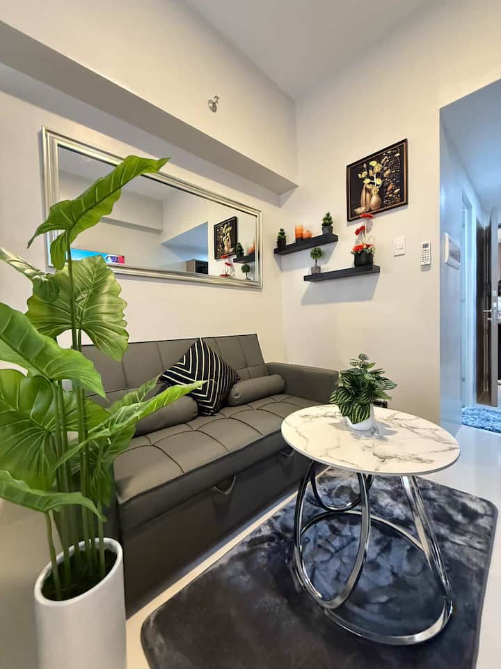 Cozy Condo Near Airport & Beach - Lapu-Lapu City