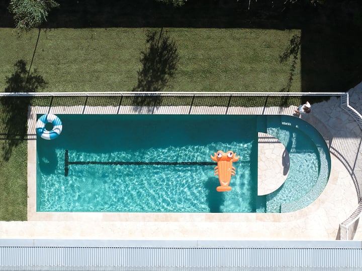 Peninsula Palm Springs- 5 Minute Walk To Beach - Shoreham