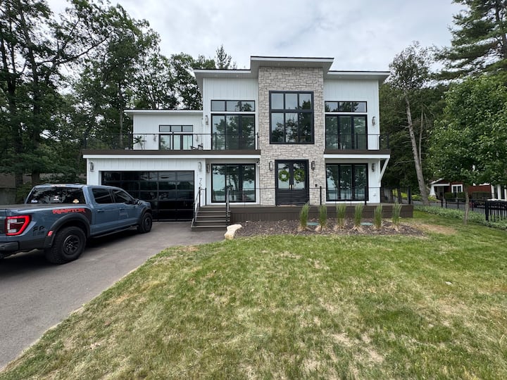 Bass Lake Bliss, Northern Nights - Bass Lake, Pentwater