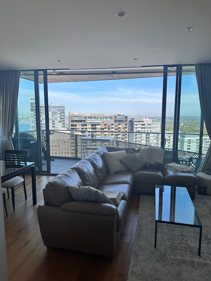 Nth Syd 2br 2ba Apt Sunset View - Crows Nest