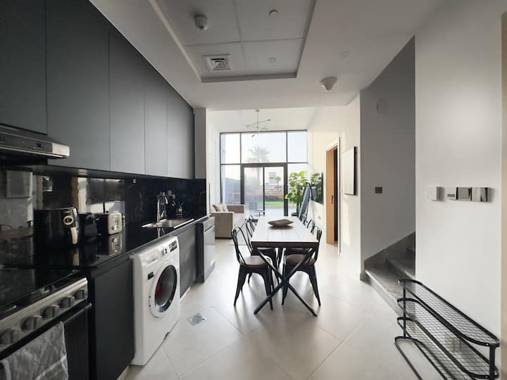 1 Bed In Luxury Mixed Room | Gym | Pool | Metro - Émirats arabes unis