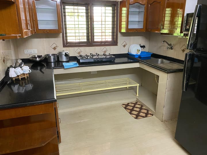 Cozy 1 Bed Home| Kitchen Near Fr Muller, Kankanady - Mangaluru