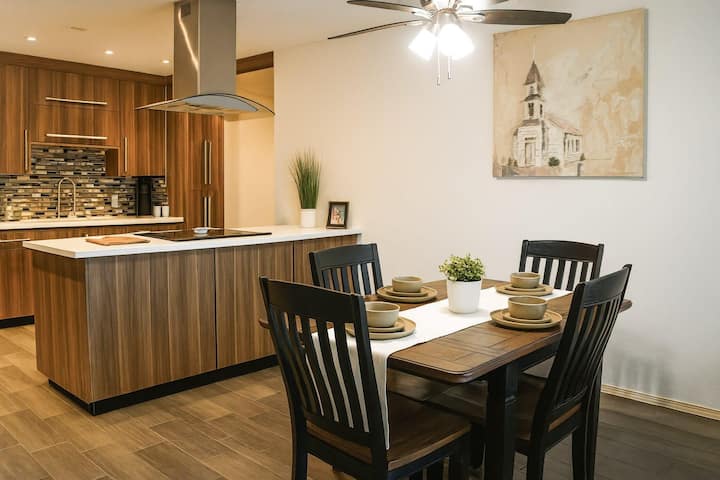 Cozy House In Mayberry - Mission, TX