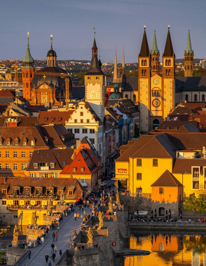 Alte Mainbrücke: Schmuckstück - Würzburg