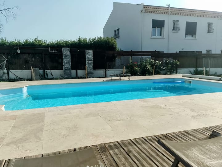 Maisonnette Duplex Proche Des Plages. - Martigues