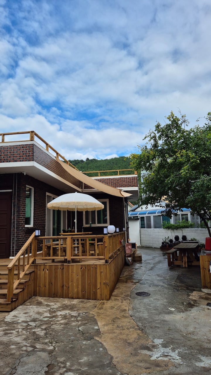 장군네민박 - Samcheok-si