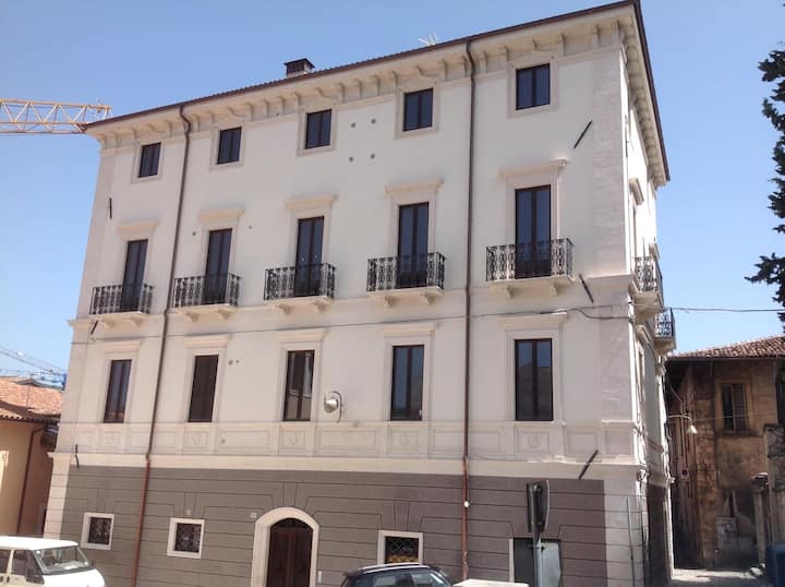 Centro Storico Palazzo D’epoca - L’Aquila