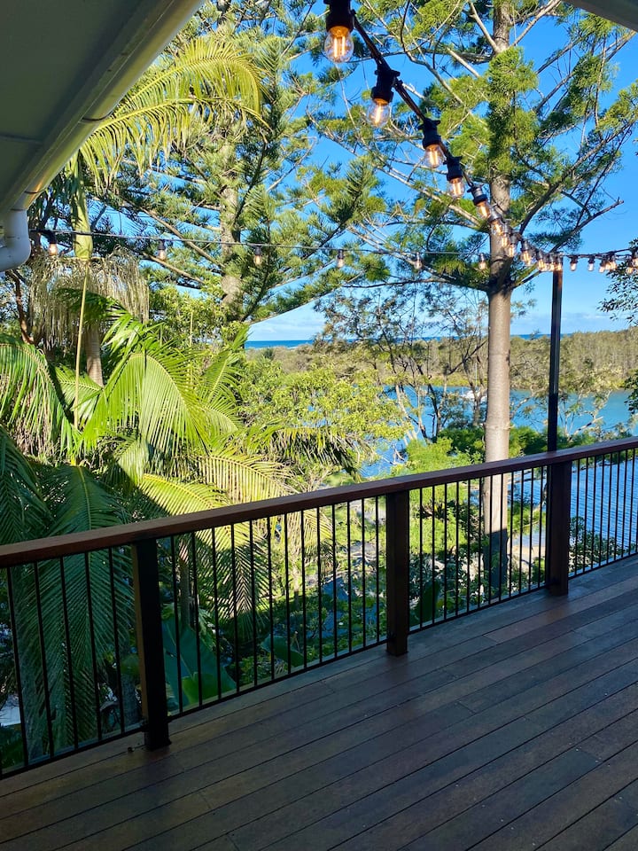 The Nest · 4br Walk Everywhere · River Views - Scotts Head