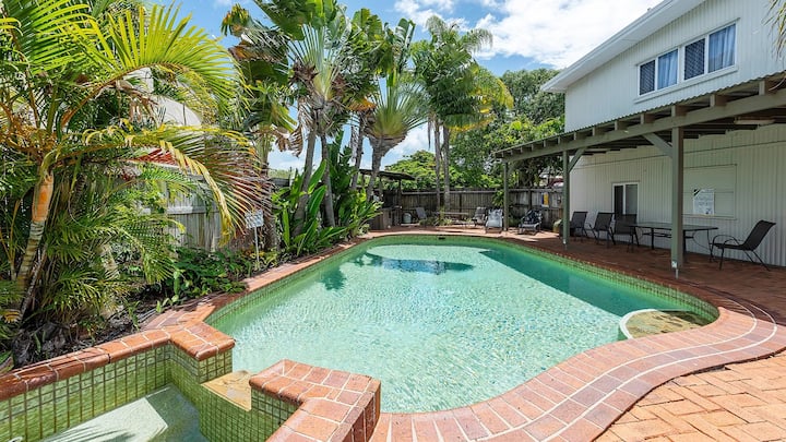 Welcome To Coconut Palms Unit 4 - Fraser Island