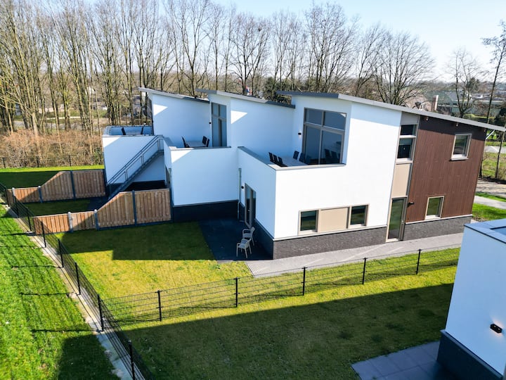 Dijkhoek, Pets Allowed - Arnhem
