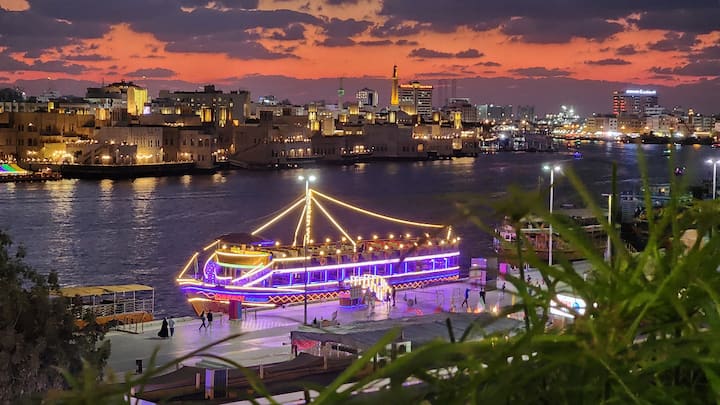 Friends Nest In Charming Old Dubai - Dubai