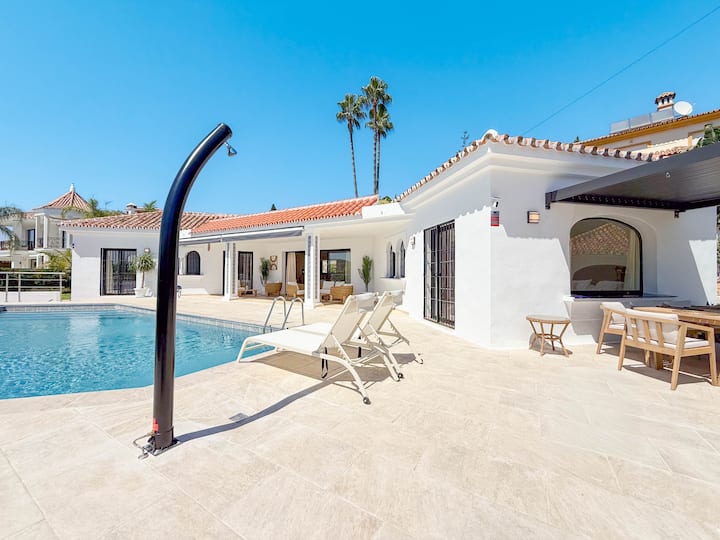 Villa Paradisus - Fuengirola