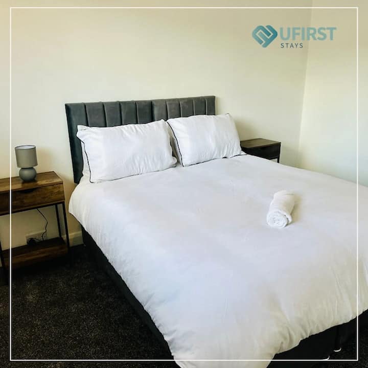 Elegant 4-bed | Near City Centre & Arboretum - Nottingham