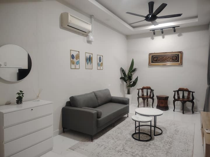 Kemboja Guesthouse - Langkawi