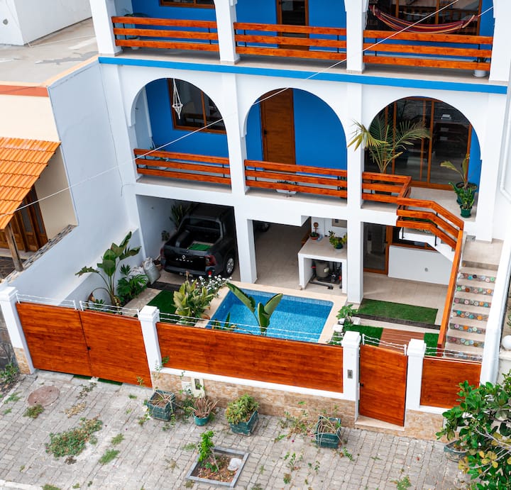 Planta Primera, Cerca Del Mar Con Piscina - Praia