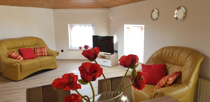 Elena Flat Mohn Mandari  Zentrum - デュイスブルク