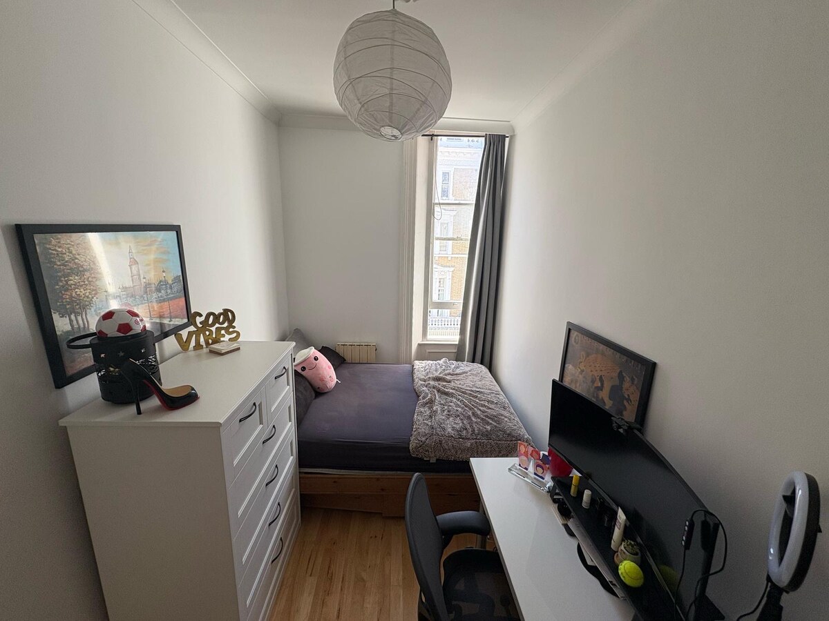 Apartamento refinado com tetos altos - Airbnb